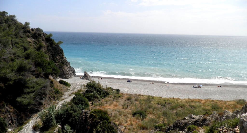 4 playas de Nerja indispensables