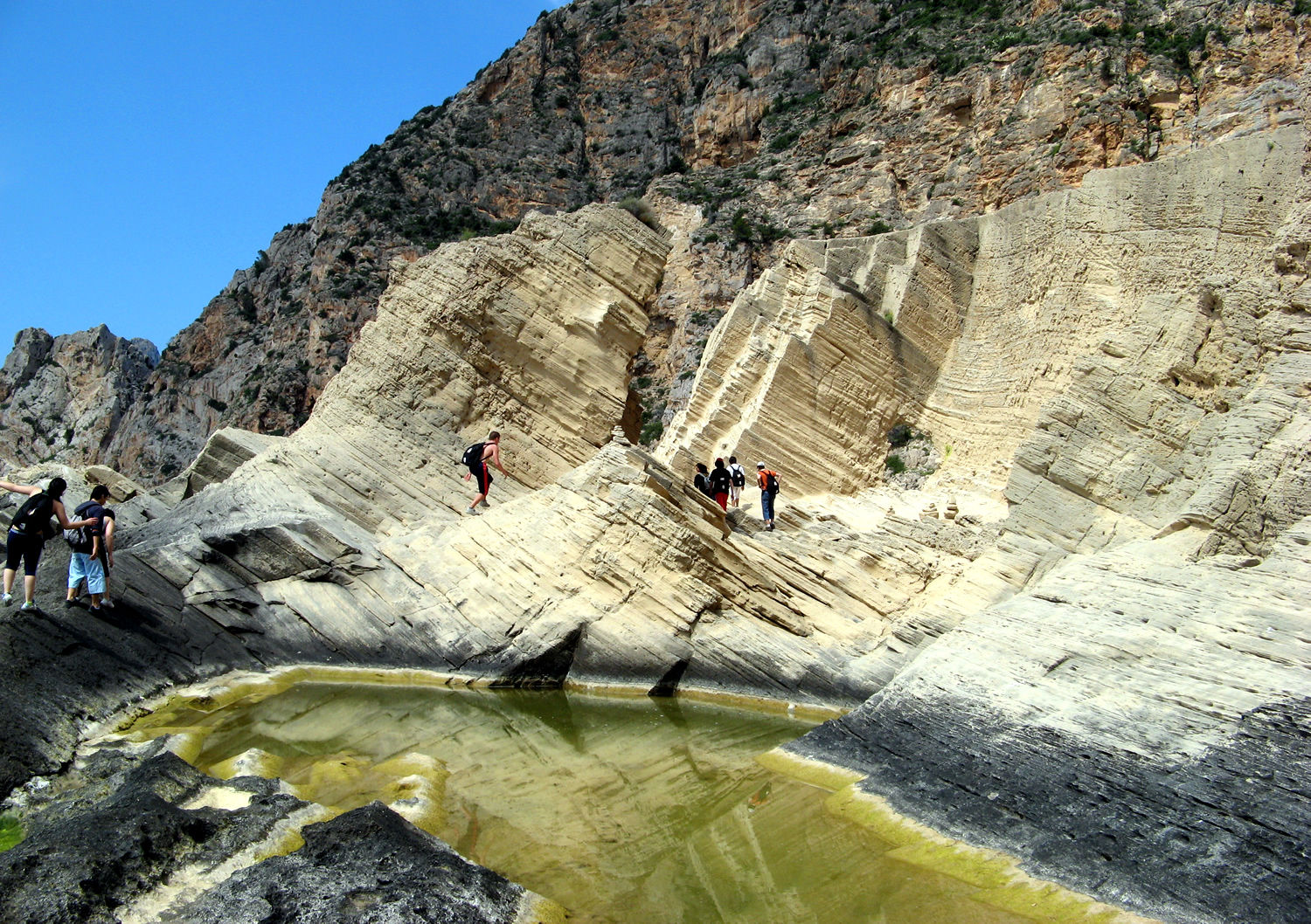 Atlantis, la cantera de Ibiza convertida en una cala legendaria