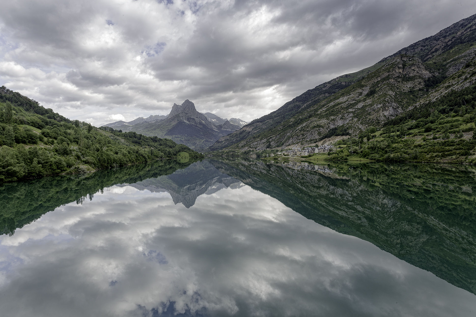 Lanuza, ¿el pueblo más bonito de Huesca?