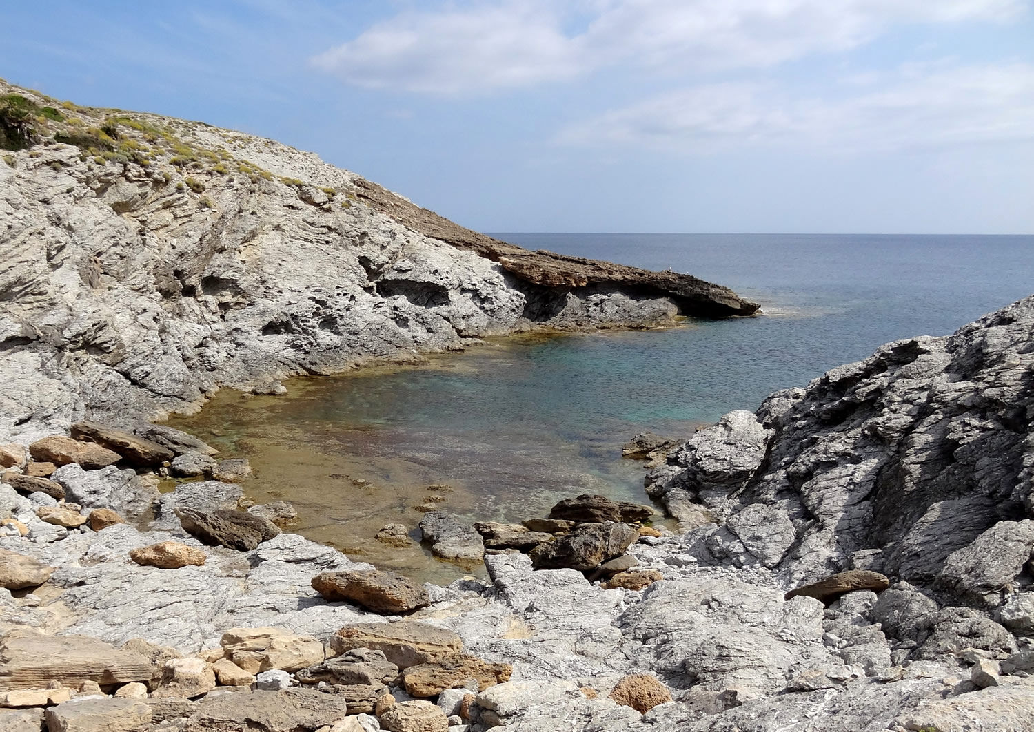 Las calas más pequeñas de España