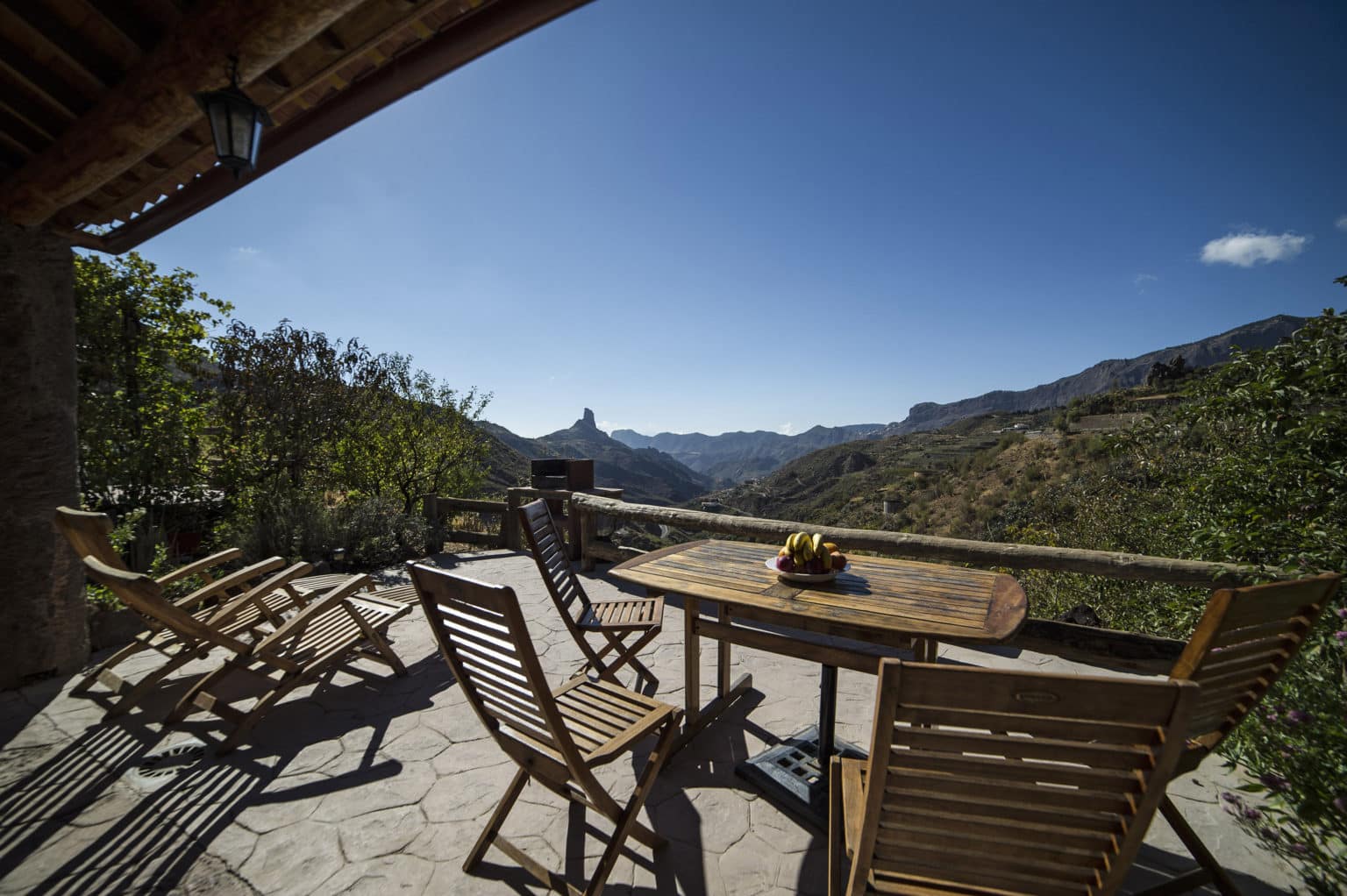 10 casas rurales con terrazas y jardines de infarto