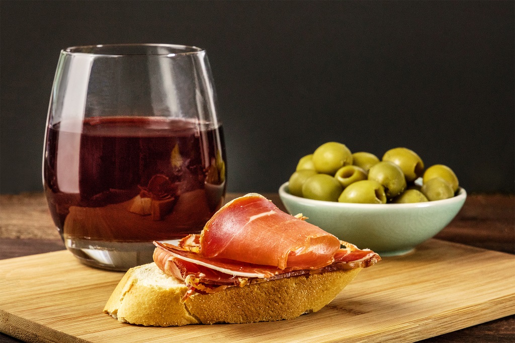 6 comunidades en las que hacer una ruta de la tapa gratis - EscapadaRural