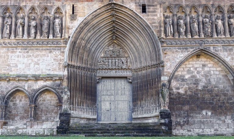 Estella, el pueblo medieval escondido en Navarra