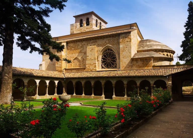 Estella, el pueblo medieval escondido en Navarra