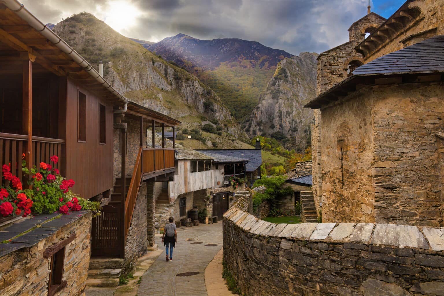 El pueblo al que siempre quieres volver… - EscapadaRural