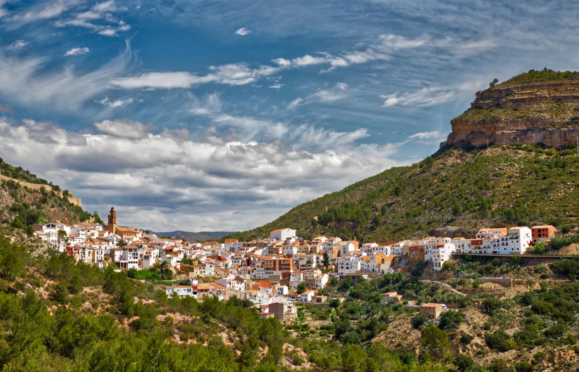 Charco Azul de Chulilla: una piscina natural entre el cañón del Turia
