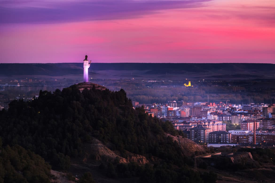 El Cristo más alto de España que está hermanado con el Cristo Redentor