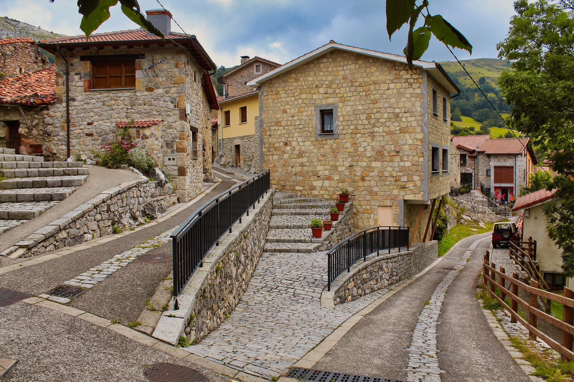 Tielve, la aldea de montaña escondida en los Picos de Europa