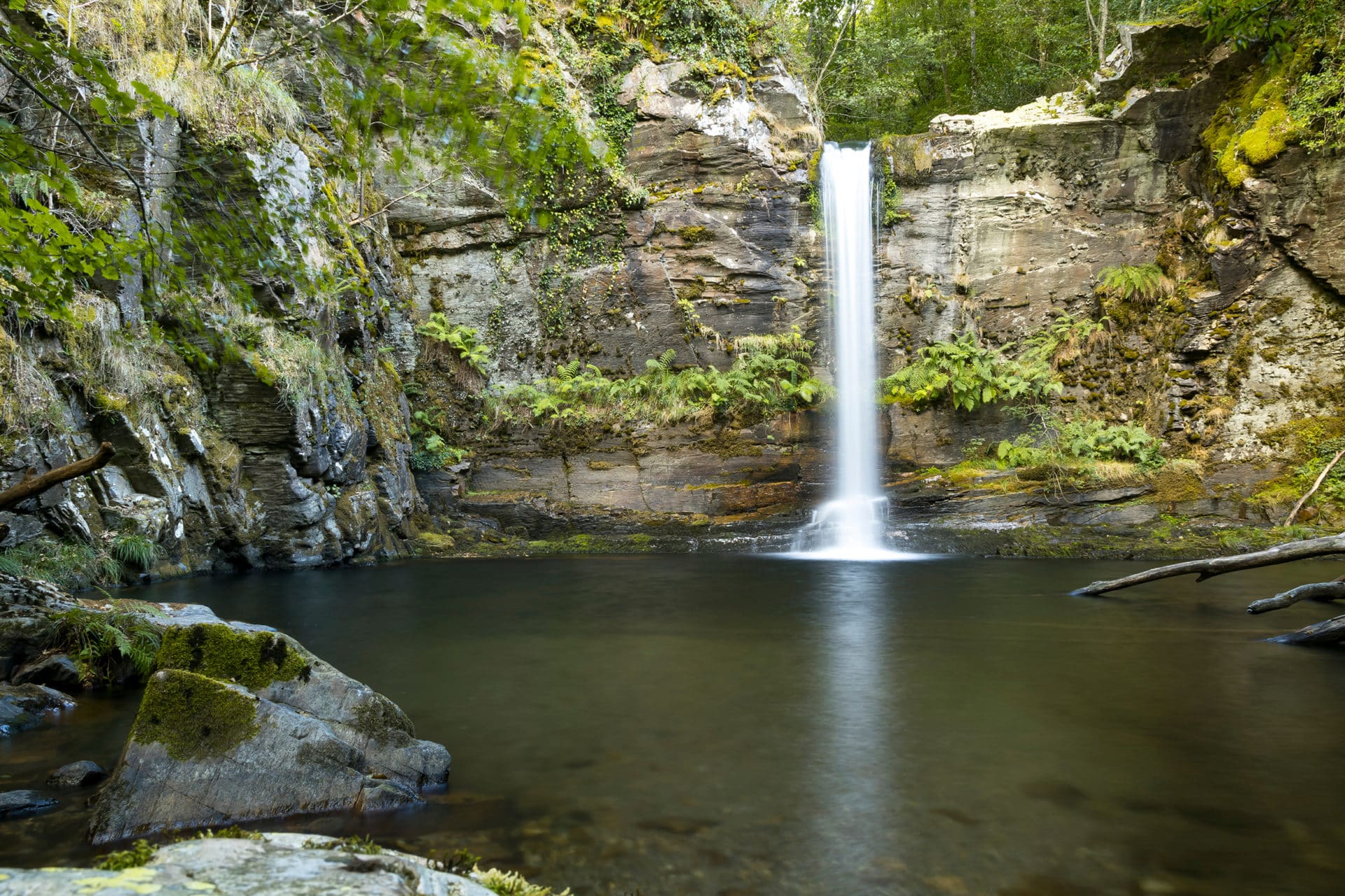 Ruta a la Fervenza do Pombar, la piscina natural de la serra do Courel